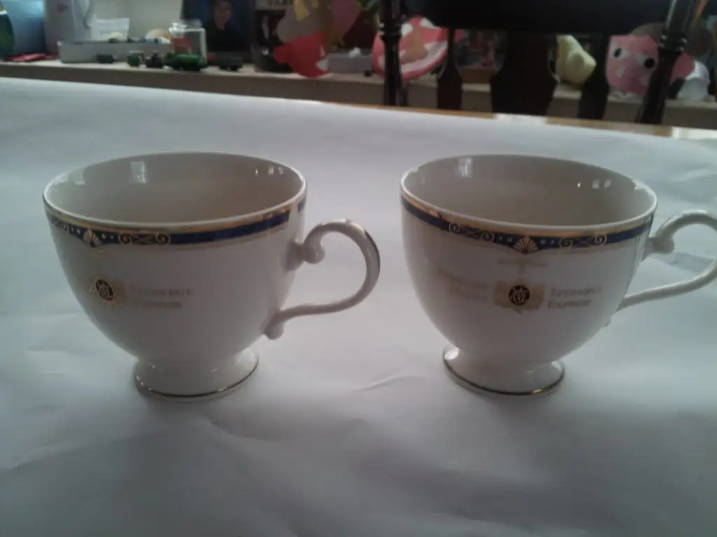 How to Pack Fragile Glass And Dishpacks - Moving Advice from HireAHelper